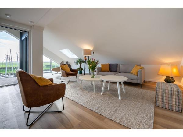 Breathtaking Penthouse Views - Vrouwenpolder