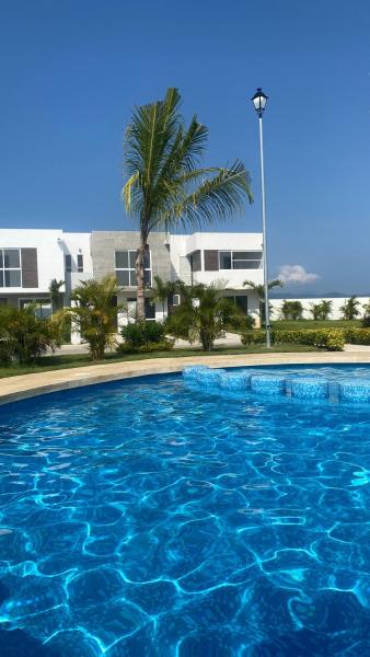Hermosa Casa En Acapulco Con Club De Playa. - Acapulco