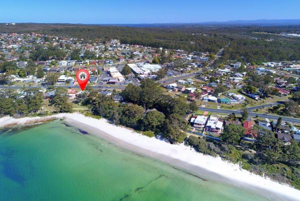 Sunkissed Jervis Bay - Australia