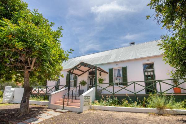 Koo Karoo Guest Lodge And Self Catering - Montagu