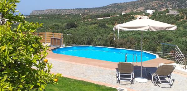 Petrino In Sisi With Private Pool And Garden - Crete