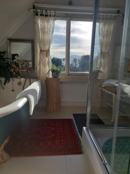 Kimi's Cottage - Cape Town