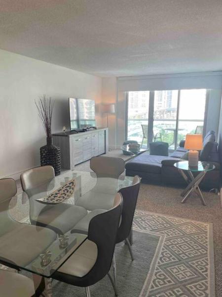 Ocean Reserve 702 - Str 2315 - Sunny Isles Beach, FL