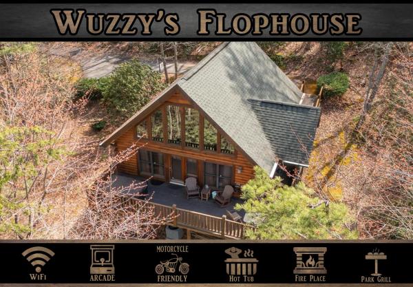 Wuzzy's Flophouse - Great Smoky Mountains National Park