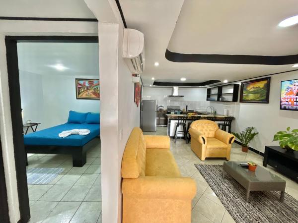 Panda House - Costa Rica