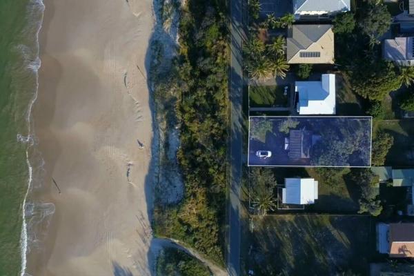 Relax On Rickman - Bribie Island