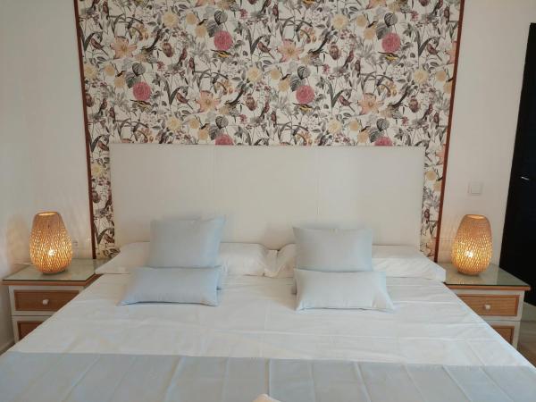 Hostal Garden Rous - Manises