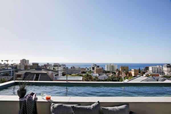 Oldfield House - Number 29 - Camps Bay