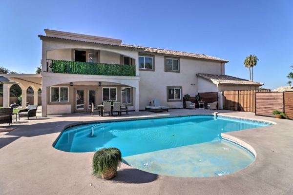Lavish Family Escape With Game Room In Avondale! - Avondale, AZ