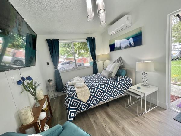 Relax 521 - Miami, FL