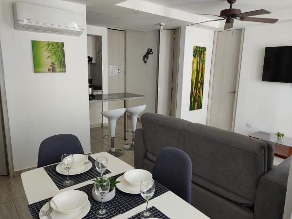 Ricaurte, Moderno, Confortable Apto, Ac, Parquead, Wifi - Girardot