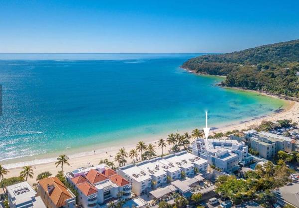 18ob - Absolute Beachfront - Noosa Main Beach - Noosa