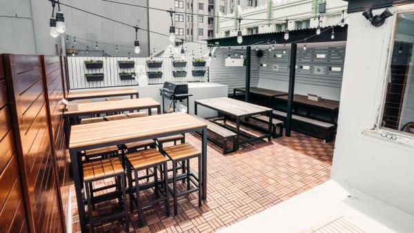 Mad Monkey Downtown - North Sydney