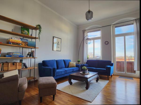 4 Raum Wohnung Mit Balkon Auf 120sqm In Top Lage -