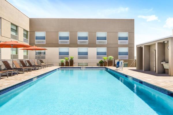 Holiday Inn Express Ft Lauderdale Cruise-airport By Ihg - Dania Beach, FL
