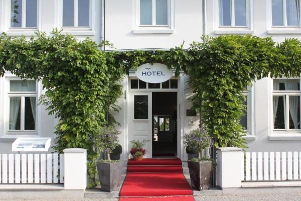 Hotel Seemöwe - Kellenhusen