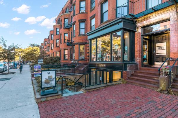 304 Newbury Street By Thatch - Boston, MA