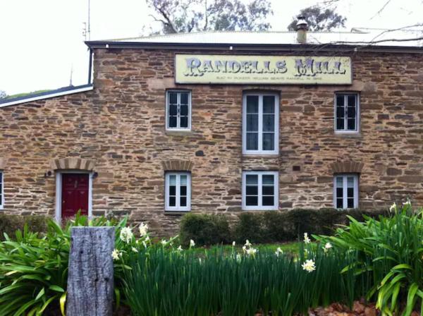 Randell's Mill - Adelaide Hills - Romantic Loft Stays - Charleston