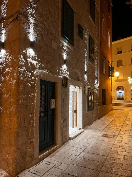 St. Clara Old Town - Vodice