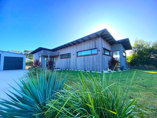Scandi At Stieglitz Sleeps 6 Modern & Stylish - Tasmania