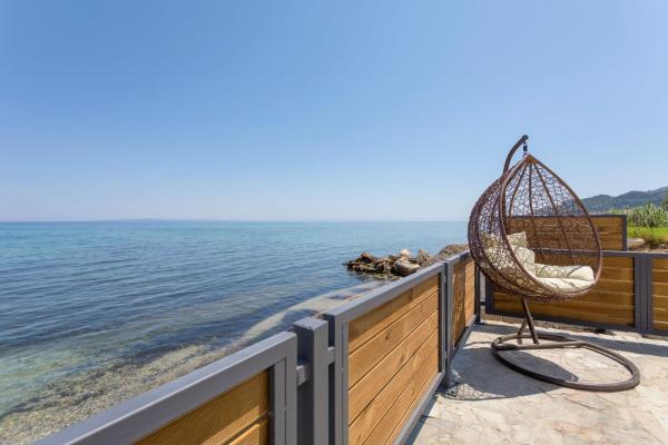 Venetico Beachfront Apartments & Suites - 2 Bedroom Sea View Suite - Zakinthos
