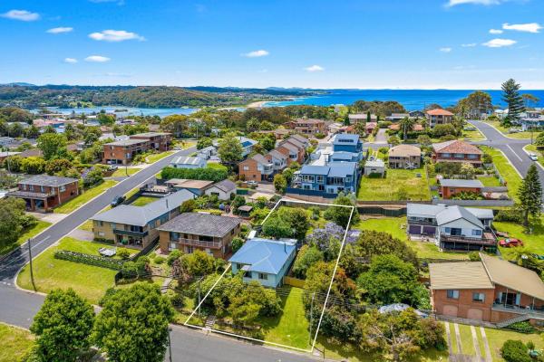 15 Clarke Street Narooma - Narooma
