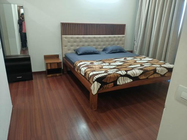 Royal Nest 3 Rooms Appt - Pune