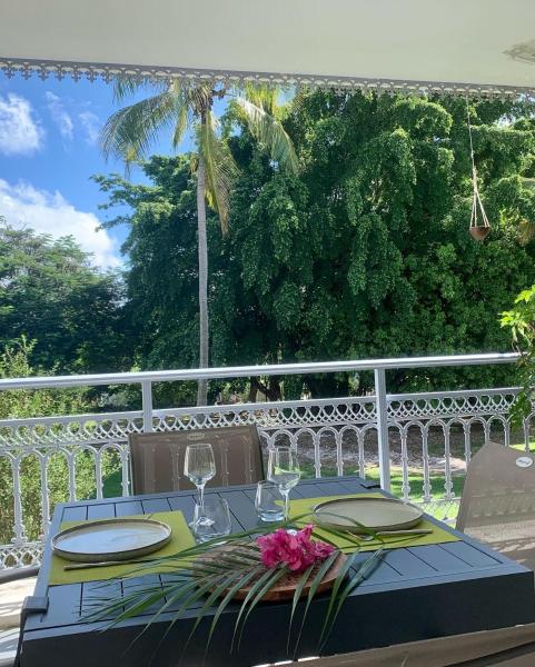 Ti Mahogany - Studio Cosy Et Calme Vue Parc Tropical Et Piscine - Guadeloupe