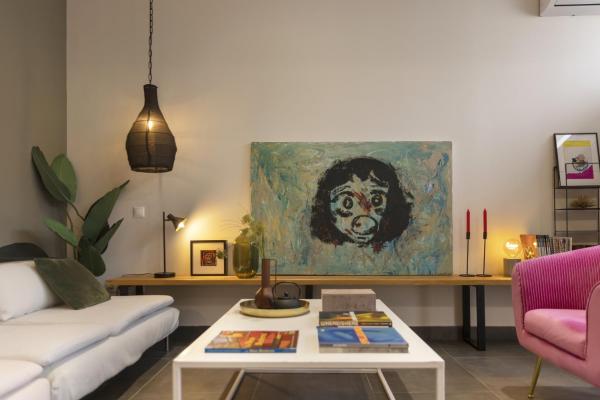 Α Rare Lux Artistic Renv Gem Opposite Emst Museum - Athens