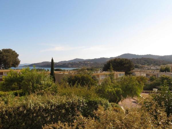 Joli T2 Rénové à La Favière, Proche Plages Et Commerces, Parking Privatif - Fr-1-610-16 - Bormes-les-Mimosas