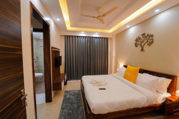 Lime Tree Two Bhk Service Apartment Golf Course Road Gurgaon - Gurugram