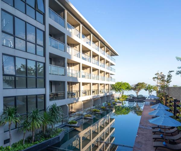 Golden Tulip Pattaya Beachfront Resort - Pattaya