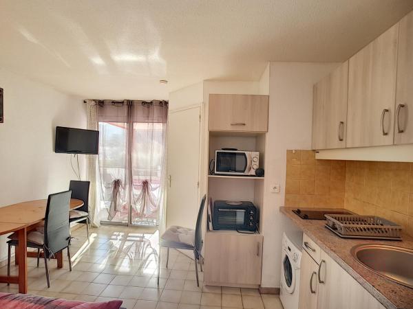 Appartement F2 Avec Terrasse, Wifi Et Proximité Thermes à Lamalou-les-bains - Fr-1-451-118 - Bédarieux