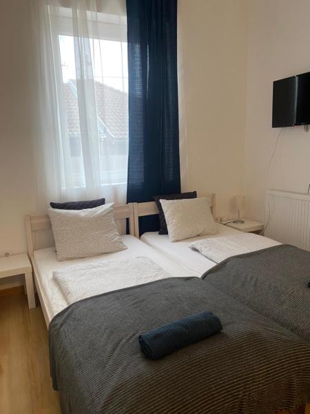 Budapest Airport-vecsés Trainstation Apartman K7 - Budapest Ferenc Liszt Airport (BUD)