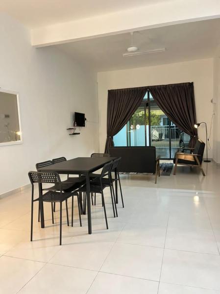 Homestay Kemaman Fyna04 Dekat Pantai Geliga - Cherating