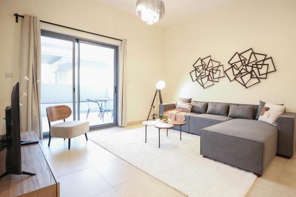 Elite Lux Holiday Homes - Spacious One Bedroom Apartment Direct Metro Access In Al Furjan Dubai - Dubai