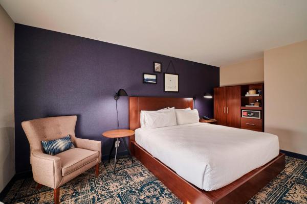 Four Points By Sheraton Cleveland-eastlake - Mentor-on-the-Lake, OH