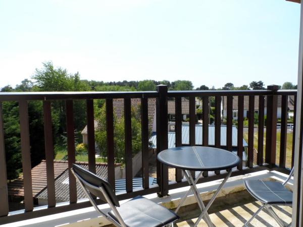 Appartement 3 Pièces à Cabourg, 300m De La Plage, 6 Pers, Balcons, Parking, Animaux Acceptés - Fr-1-487-296 - Cabourg
