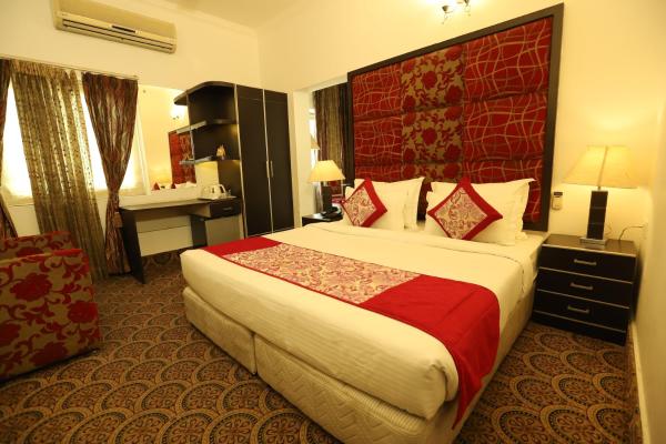 Hotel Capitol Hills - Greater Kailash Delhi - New Delhi