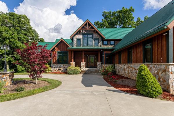 White Eagle Lodge At Eagles Nest - Beech Mountain, NC