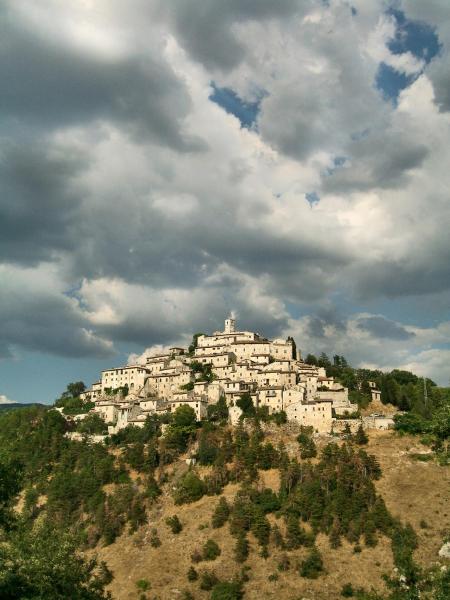 Albergo Diffuso Crispolti - Rieti