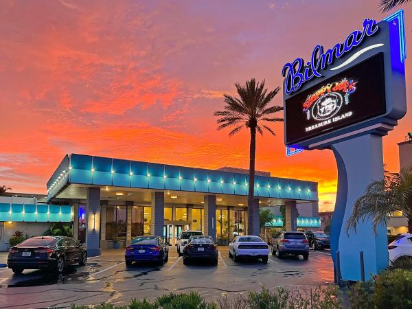 Bilmar Beach Resort - Treasure Island, FL