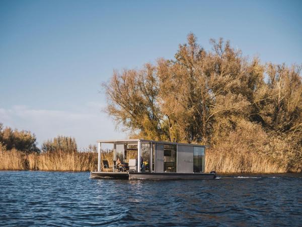 Aquahome - Np De Biesbosch - Bijzonder Overnachten Op Een Houseboat! - Dordrecht