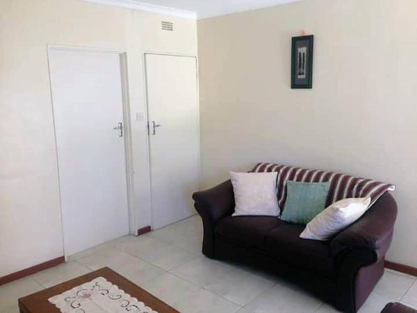 2 Bed Guesthouse In Mabelreign - 2012 - Harare