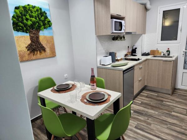 Cozy Apartment Metaxourgeio Greendom - Athen