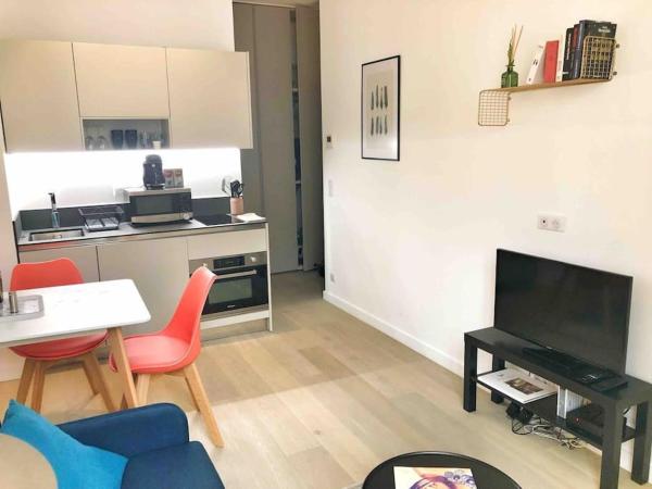 Homelivia, Votre Appartement Ideal Pour Découvrir Nice - Castel Plage - Nice