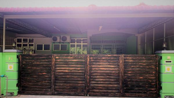 Eq Malay Modest Homestay Port Dickson - Port Dickson