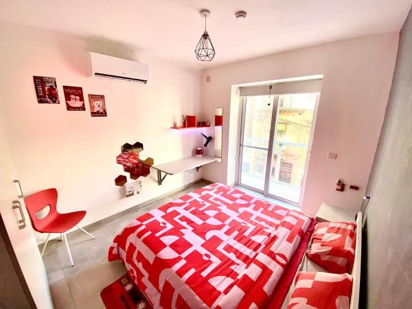 Central Private En-suite With Balcony In Shared Residence - 몰타