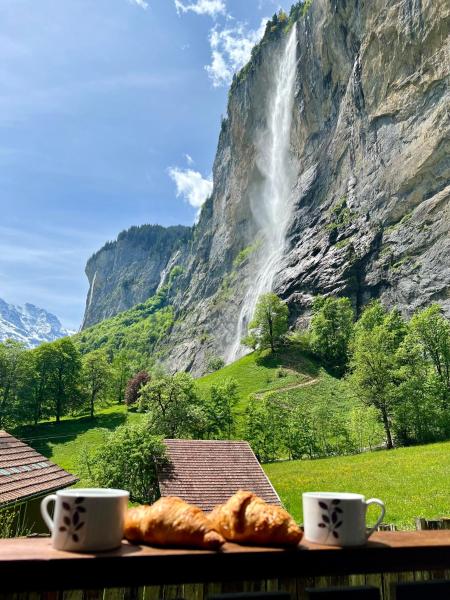 Breathtaking Waterfall Apartment Nr 3 - Lauterbrunnen