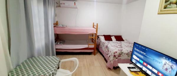 Kitnet S1 Em Torres-rs - Na Mais Bela Praia Gaúcha - Cozinha - Banheiro - Ar Condicionado - Tv E Wi-fi - Estacionamento - Anfitriã Superhost No Bnb - State of Santa Catarina